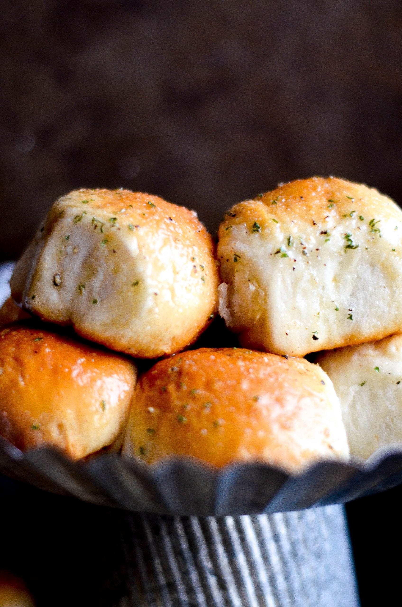 Cheesy BBQ Pulled Pork Bombs - My Modern Cookery