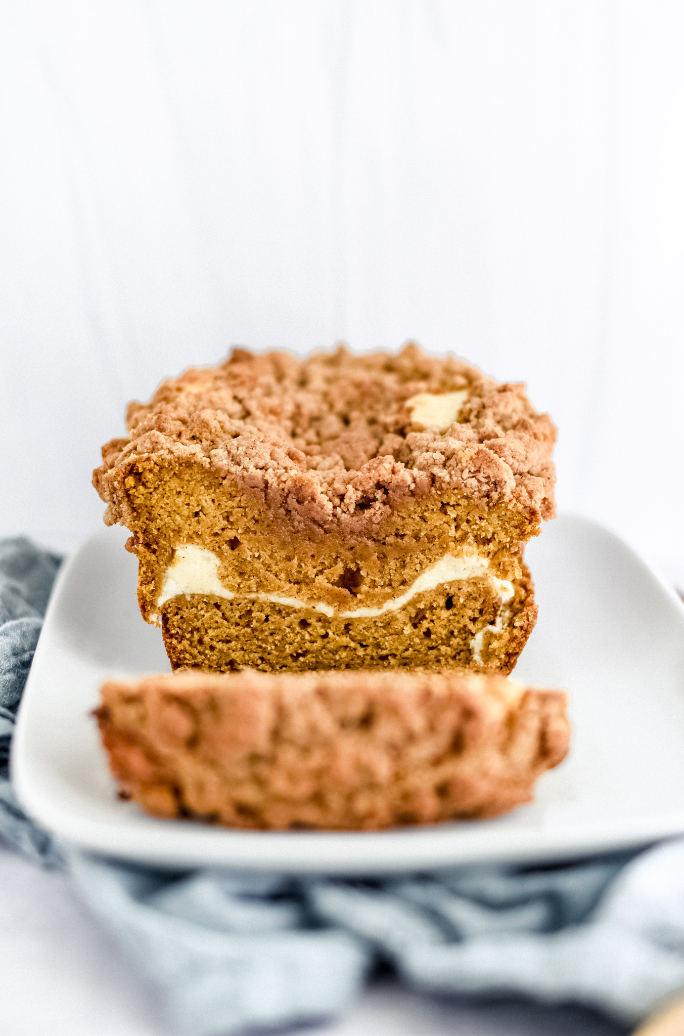 Pumpkin Cheesecake Streusel Bread - My Modern Cookery