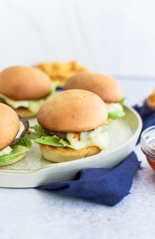 Beef Sliders with Bacon Pepper Jam and Brie - My Modern Cookery